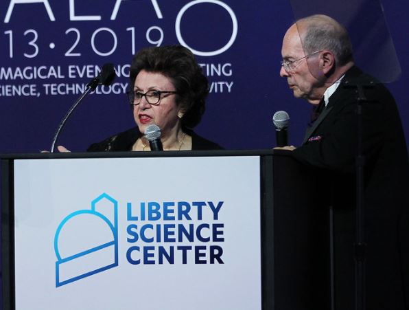 Liberty Science Center Honors Drs. Sally and Bennett Shaywitz with ...